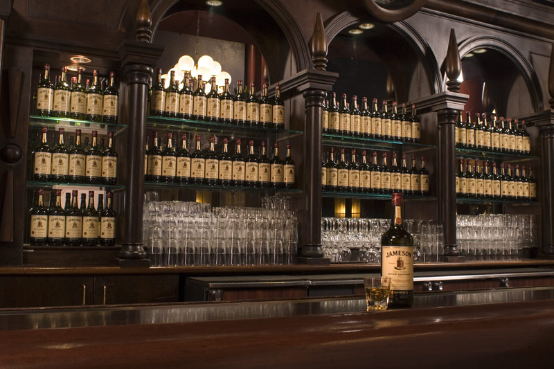 The Local Irish Pub - Bar Business